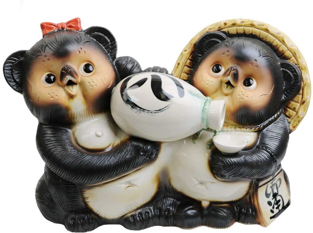 なぜたぬきは縁起物!？《信楽焼たぬき》の意味と由来｜有限会社 和泉屋